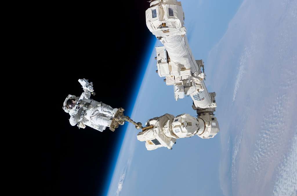 Canadian Spacecraft, Vehicles & Space Programs - Full Database